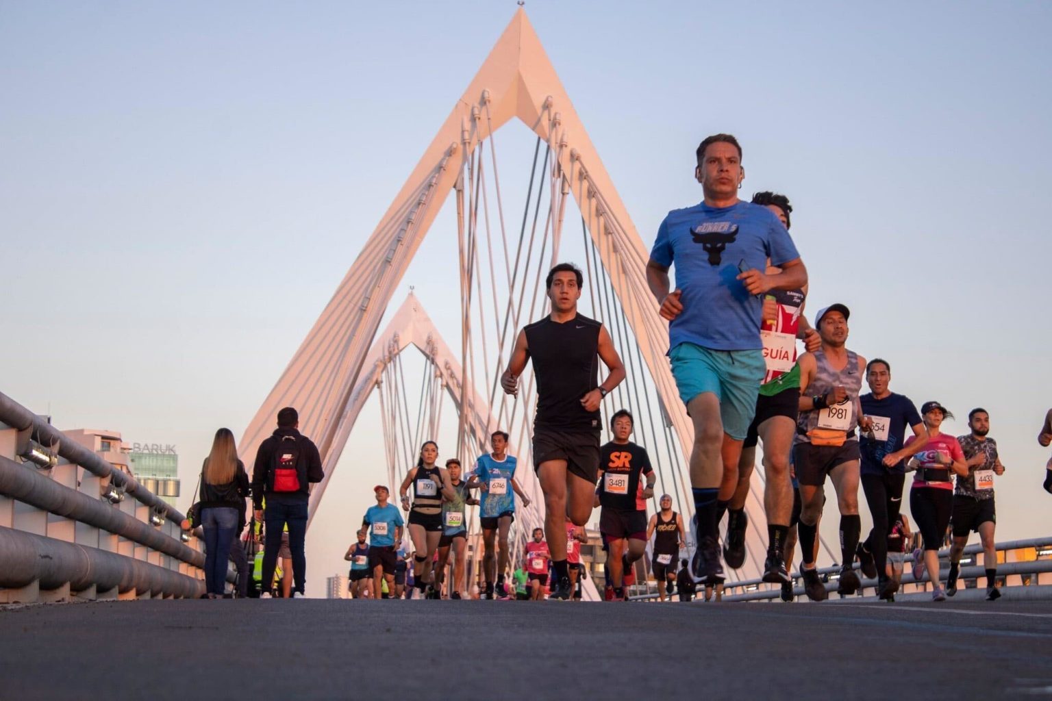 Competitive Fields Set for Scotiabank Toronto Waterfront Marathon ...